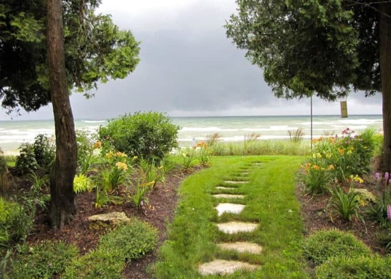 10 Fun Things to Do in Sheboygan WI in Summer - Paulina on the road