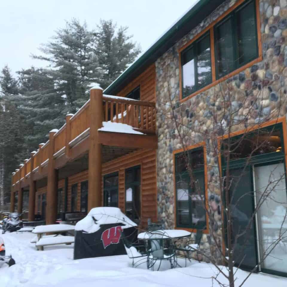 17 Romantic Winter Cabins In Wisconsin (2026) - Paulina on the road