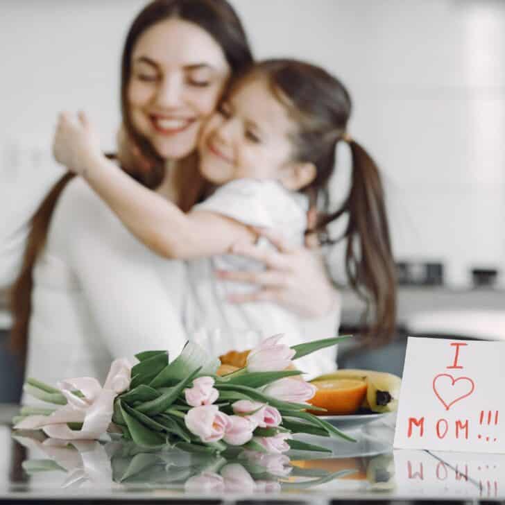 30 Best Quotes for Mom in Spanish - Paulina on the road